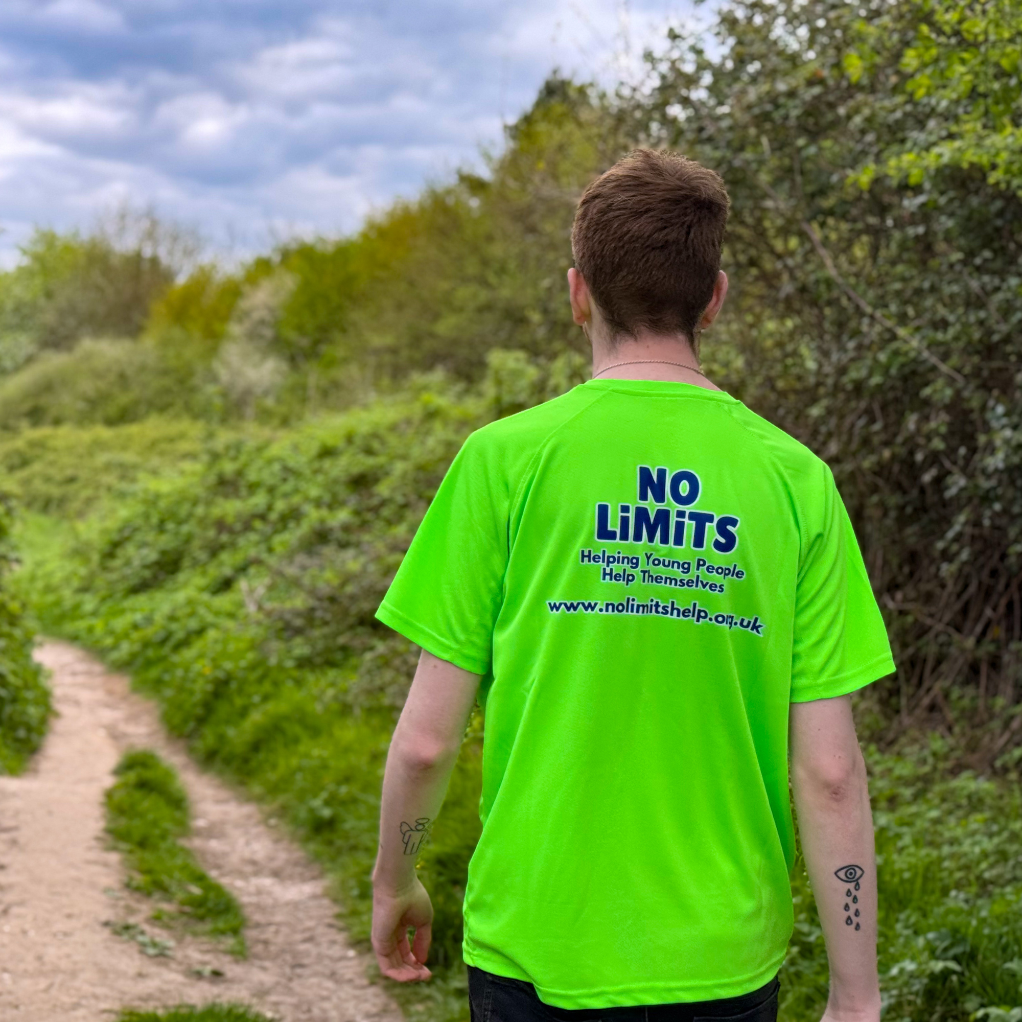 No Limits Running T-shirt - No Limits